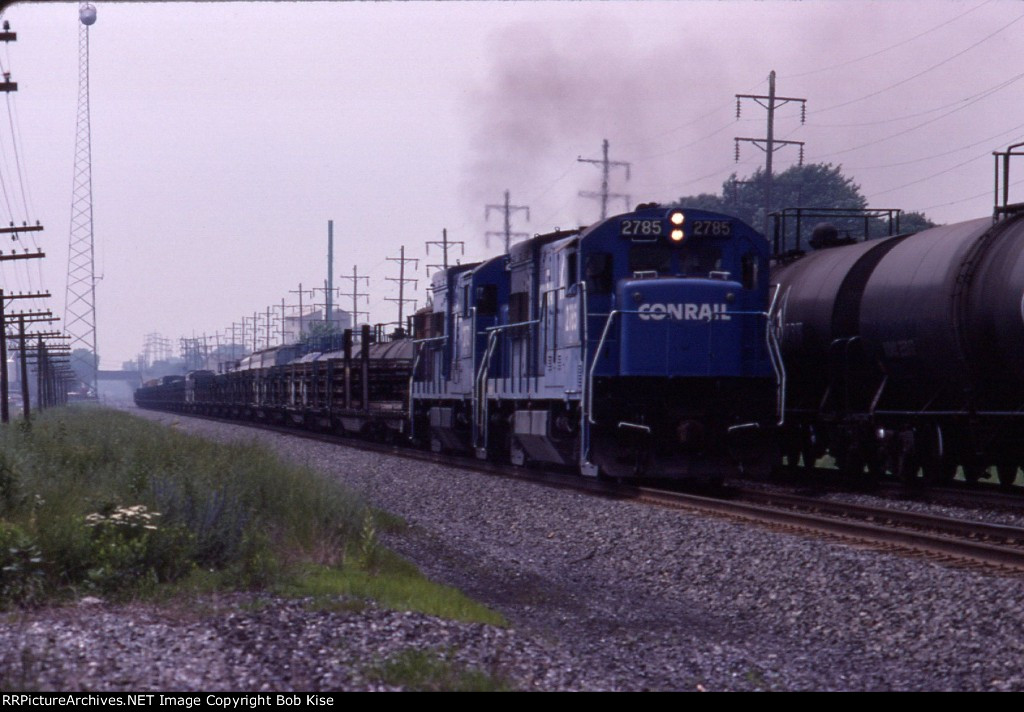 CR 2785; welded rail extra east